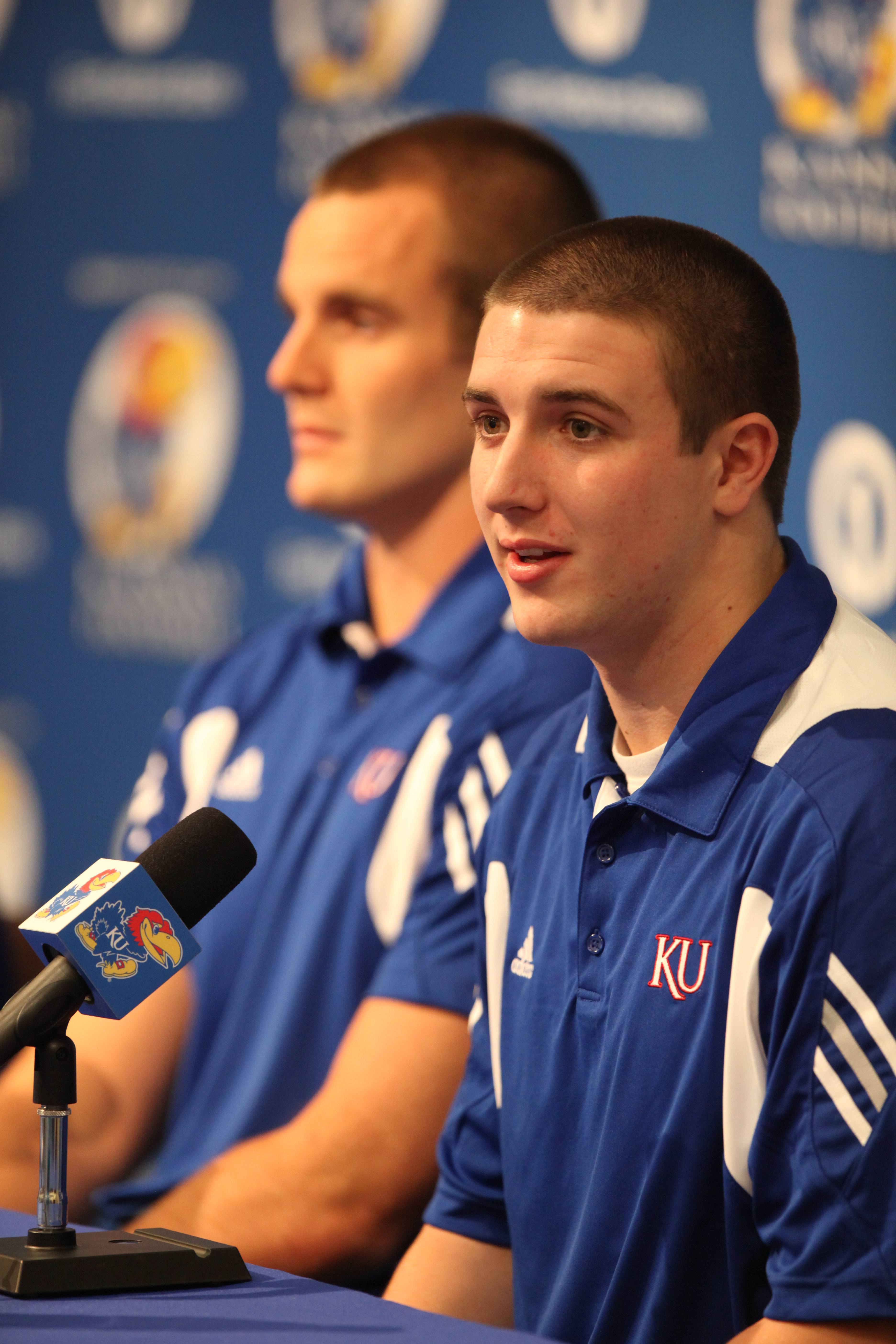 Charlie Weis heaps praise on QB | News, Sports, Jobs - Lawrence Journal ...